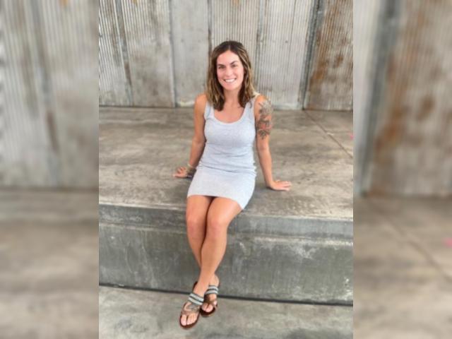 Belleville East Grad Tina Knapp Has Returned To The School and Is An ...