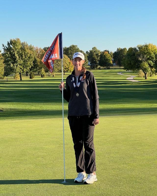 Johnson Shoots Four-Under 68 To Become First Edwardsville Girls Golfer ...