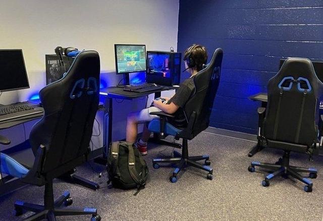 JCHS Launches Esports Room and Esports Team | RiverBender.com