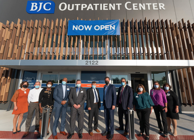 BJC Outpatient Center In Edwardsville Is Unveiled With Ribbon Cutting ...