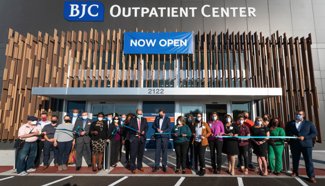 BJC Outpatient Center In Edwardsville Is Unveiled With Ribbon Cutting ...