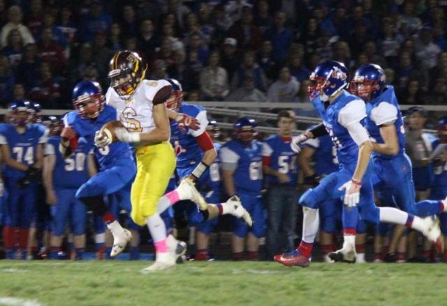 Wood River's Zack Womack has nose for end zone, high hopes for Oilers ...