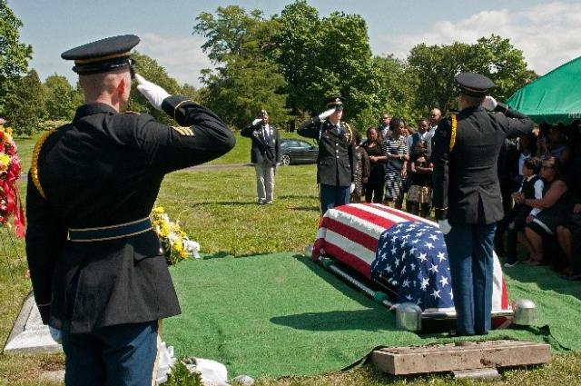 National Guard Soldiers serve thousands of families in moments of grief ...