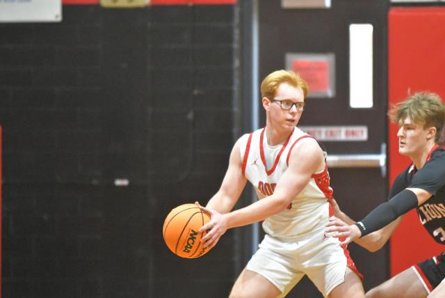 Strong Start Under Coach Ty Laux Staunton Boys Basketball Achieves 10-1 ...