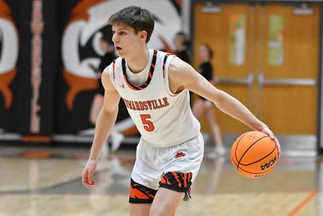 Rowan Weller Leads Edwardsville To Victory Over O’Fallon With 16-Point ...