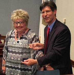 Helen Hawkins to be inducted into Senior Illinoisians Hall of Fame ...