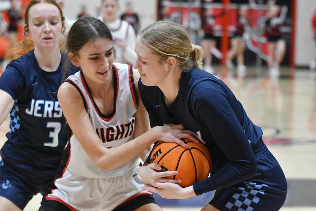 Jersey's Meredith Gray Scores 29 Points, Cali Breden Has 17 Points In ...