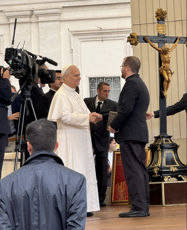 Maryville Priest Receives Golden Ticket To Meet Pope Leo | EdGlenToday.com