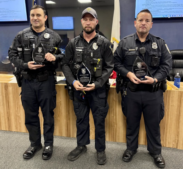 Swansea/O'Fallon Police Officers Honored For Life-Saving Crash Response ...