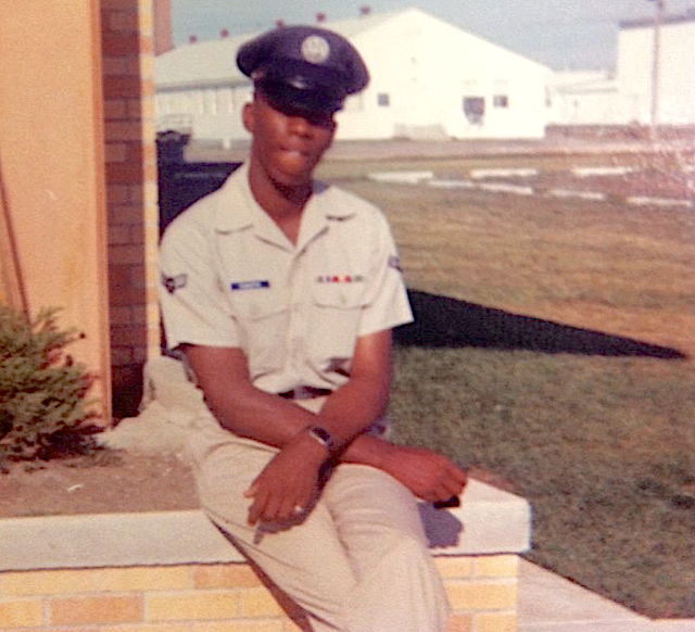 Alton Veteran Joseph Roberts Honored For Vietnam Service | RiverBender.com