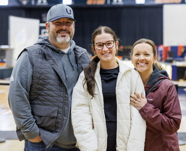 Raegan Davis and Family Attend the University of Tennessee At Martin ...