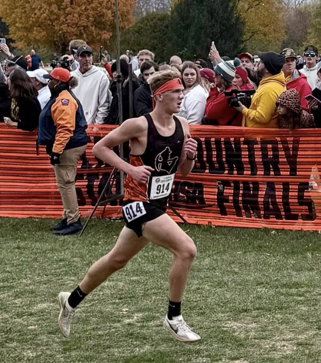 Gillespie's Chaz Oberkfell Dominates 1A IHSA State Cross Country Once ...