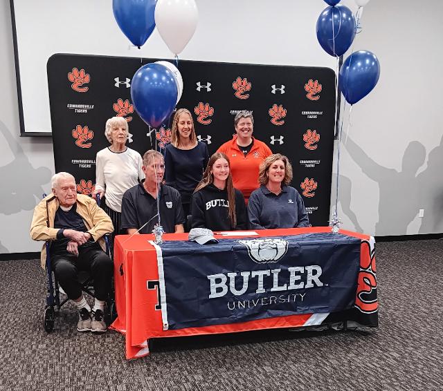 Spencer Homes Female Athlete Of The Month: Edwardsville's Rachel ...