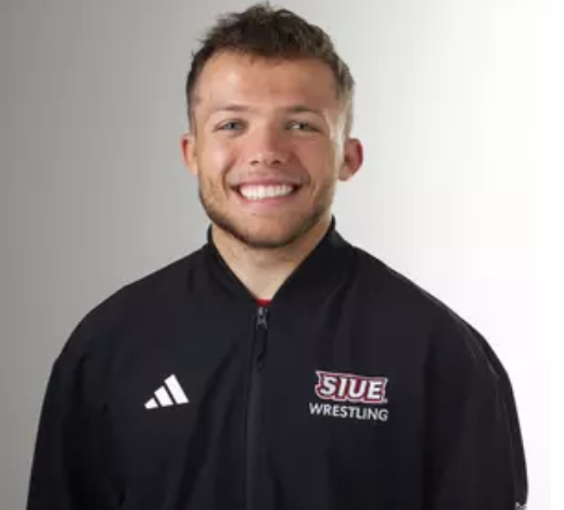 CM Grad Caleb Tyus Electrifies Crowd and Propels SIUE Wrestlers To 20 ...