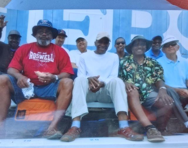 Alton Honors Legendary Coach Jim Wigger With Silent Lap | RiverBender.com