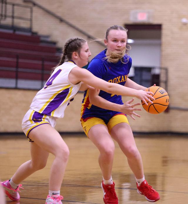 Roxana Sets Up Championship Clash with Marissa after Win | RiverBender.com