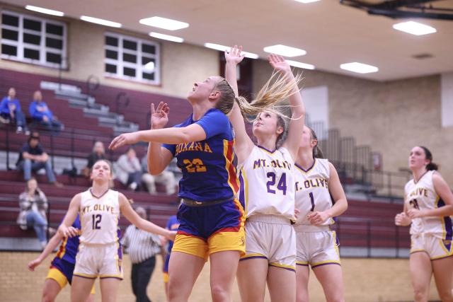 Roxana Sets Up Championship Clash with Marissa after Win | RiverBender.com