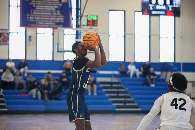 Belleville Altoff Claims 67-52 Win Over Carbondale | RiverBender.com