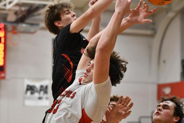 Sophomore Trent Kronk Shines as Highland Battles Through Loss to ...