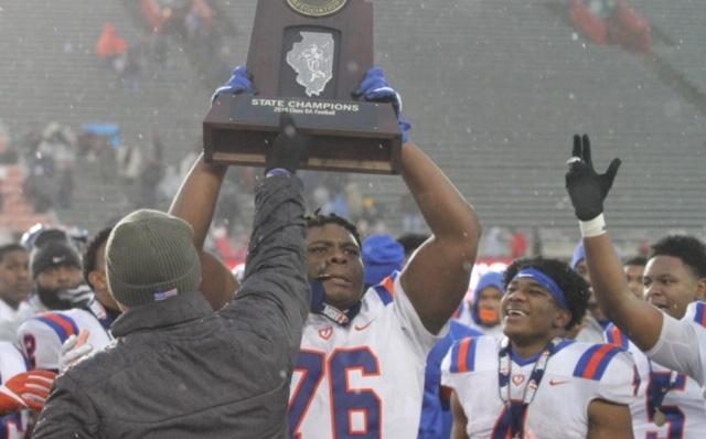 East St. Louis Celebrates Flyers Football Champions With Public Parade ...