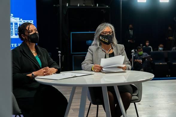 Rep. Robin Kelly Speaks At First Ever White House Maternal Health Day ...