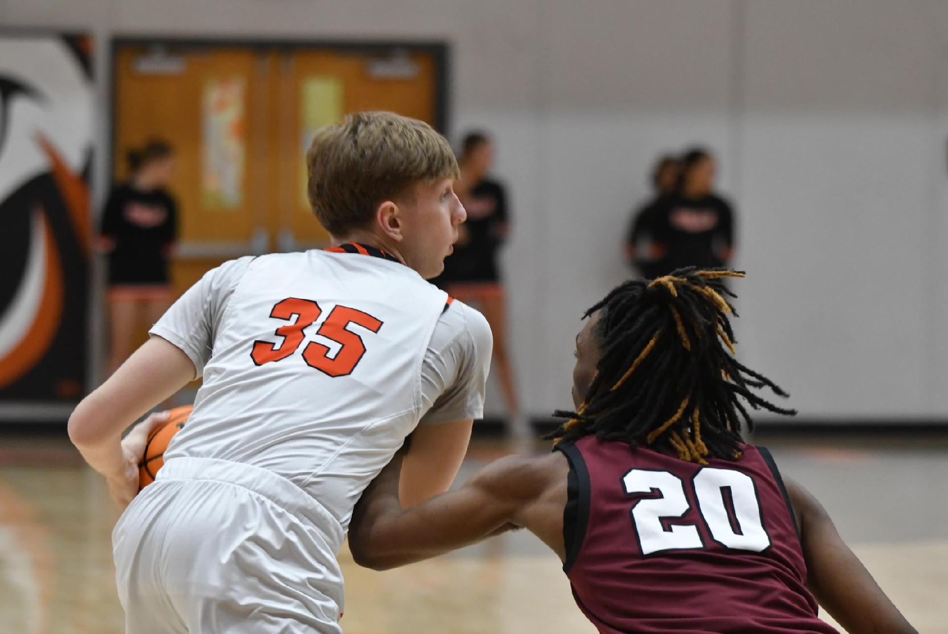 Matthew Wilson Leads Tigers With 10 Points, Tough Cardinal Ritter ...