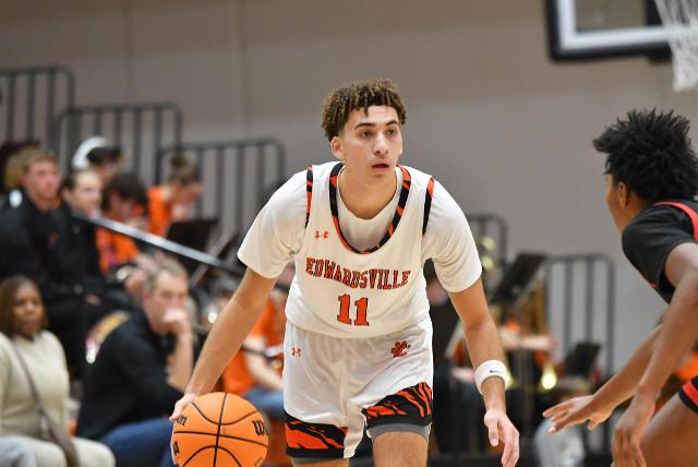 Howard Leads With 25 Points, Stampley Adds 19, Redbirds Start With 11-2 ...