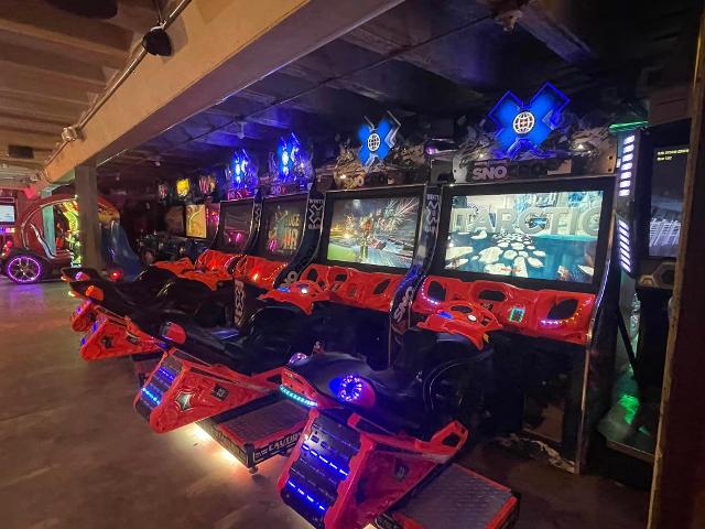 “Game Over” Arcade, Bar/Restaurant Now Open In Alton | EdGlenToday.com