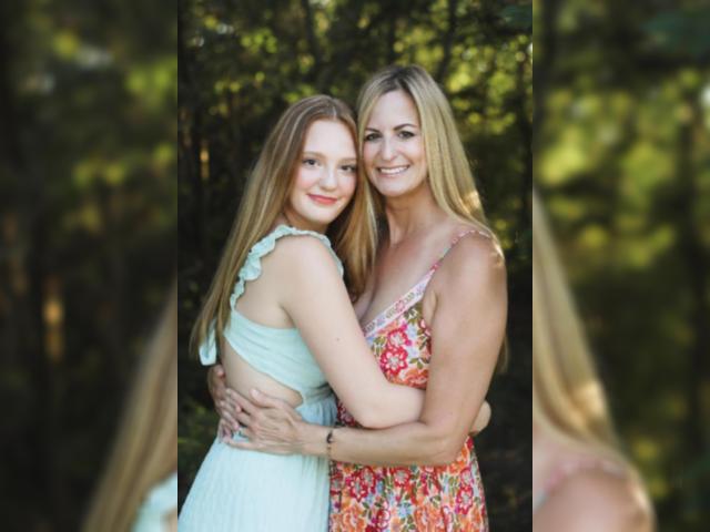 16-Year-Old is Raising $50,000 for Blood Cancer Research After Mom's ...