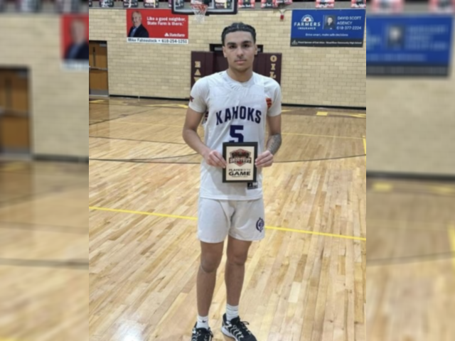 Kahoks' Donovan Coates Shines With 22 Points In Key Shootout Win ...