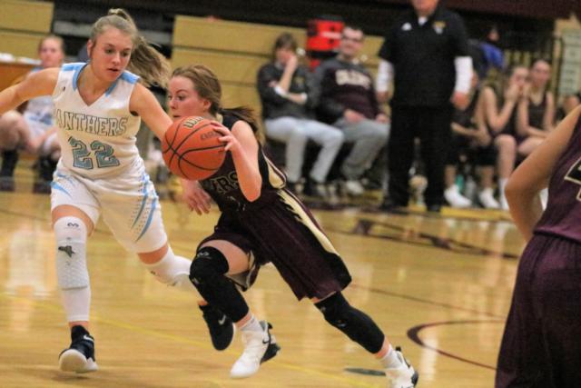 Sports Roundup: Bella Metzler, Clare Breden lead Panthers with 12 and ...