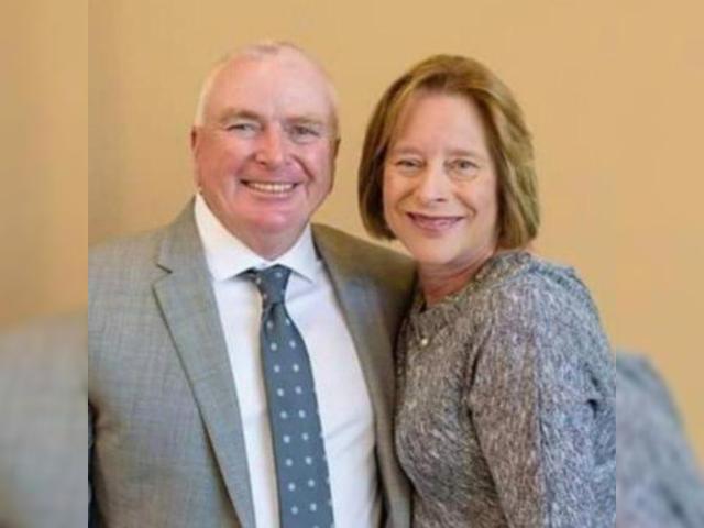 50 Years Of Wedding Bliss: Dean And Carole Mann Leave Legacy With ...