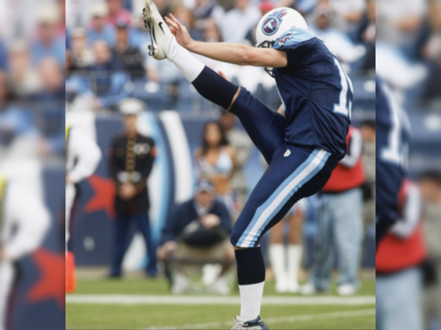 Marquette Grad Craig Hentrich: From NFL Stardom to Online Coaching ...