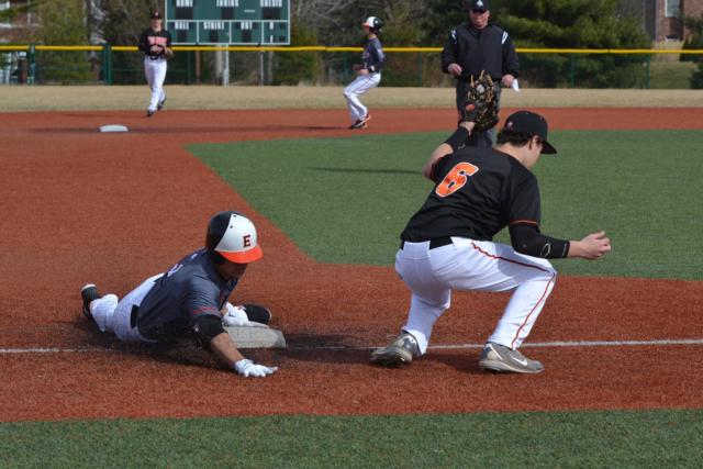Edwardsville High School baseball team is introduced to public ...
