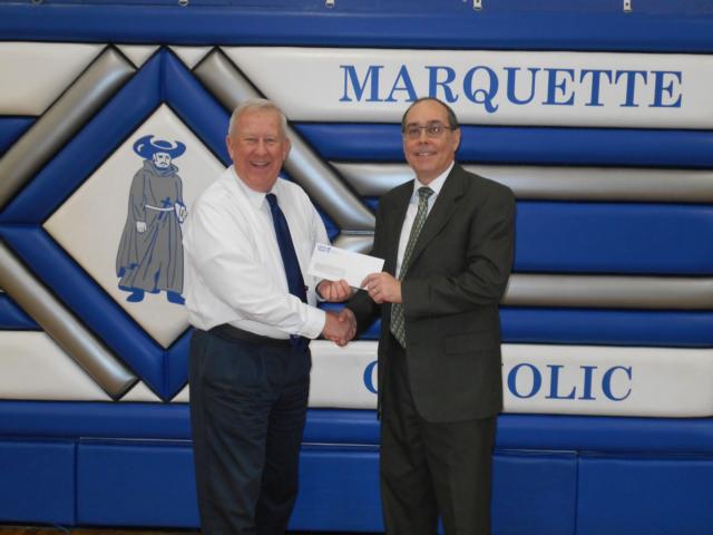 Liberty Bank's "3s For the Money" awards over $3,000 | RiverBender.com