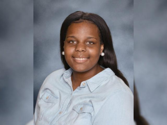 Senior Basketball Player Erica Hurst Is Stillwater Senior Living Female ...