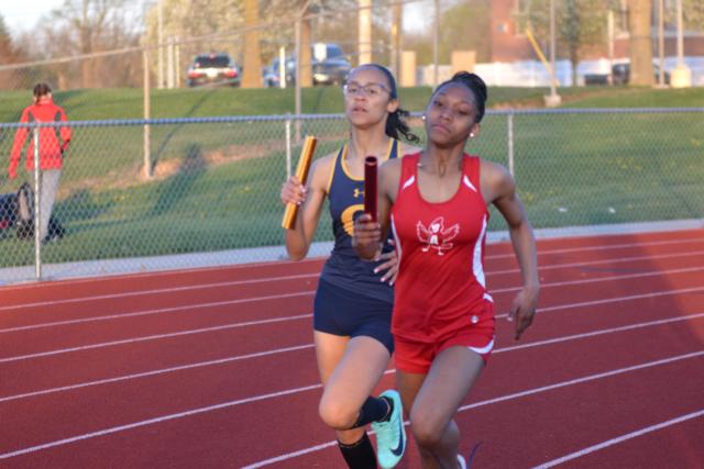 Alton Track and Field Girls Place Fifth in O'Fallon Relays ...