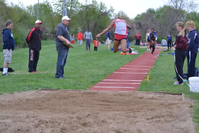 MAKING HISTORY: Alton's LaJarvia Brown leaps 41-6.25 for longest triple ...