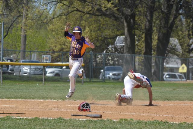 CM's baseball team captures pair of victories over Roxana | RiverBender.com
