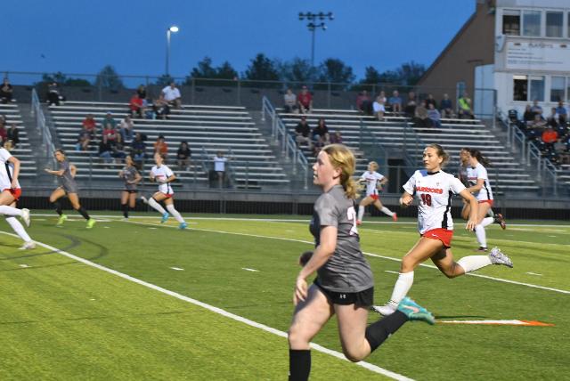 Gabby Thompson’s Goal Secures Edwardsville 1-1 Girls Soccer Draw With ...