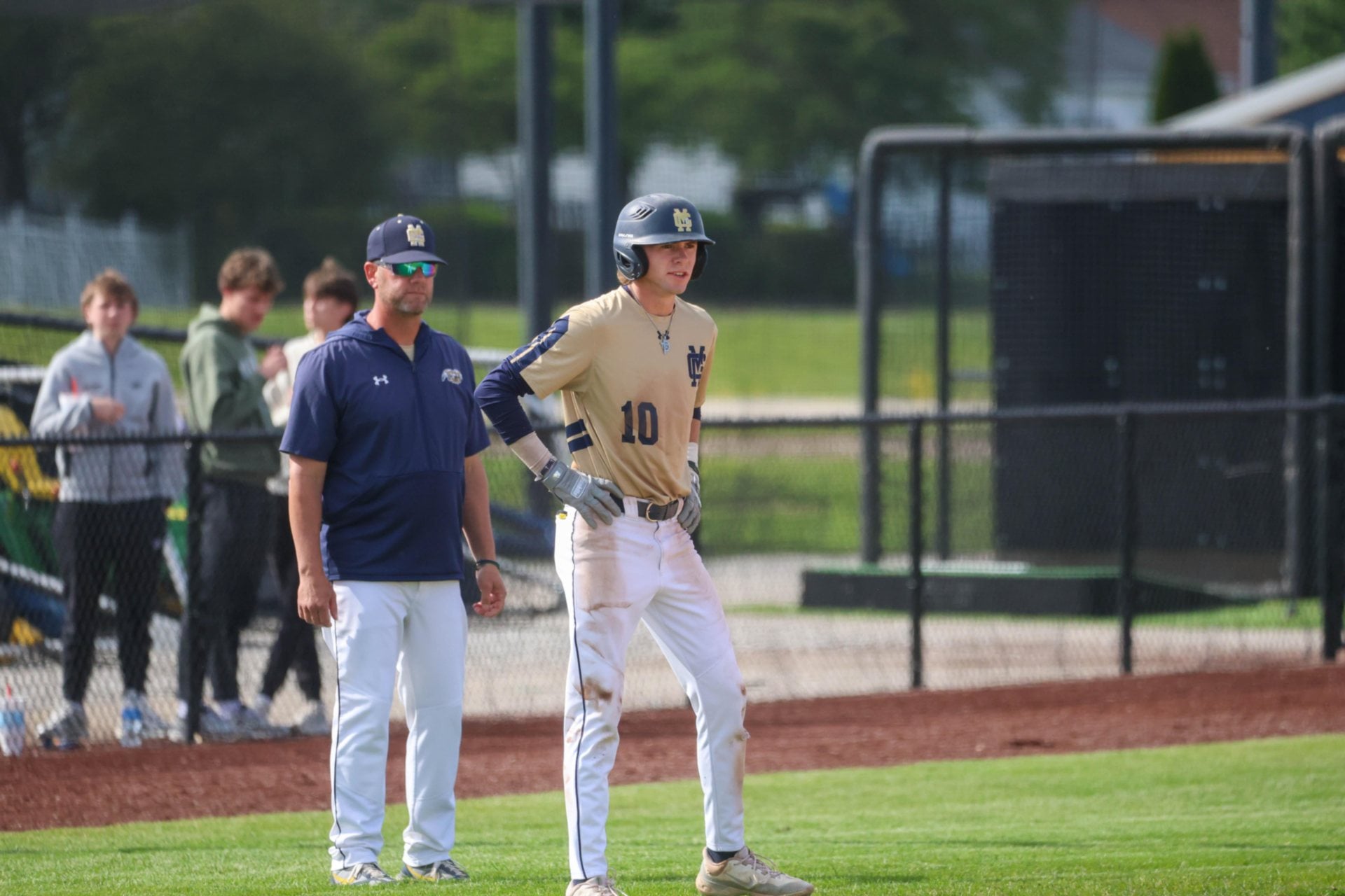 St. Anthony Bulldogs Edge Griffins With Late Home Run | RiverBender.com