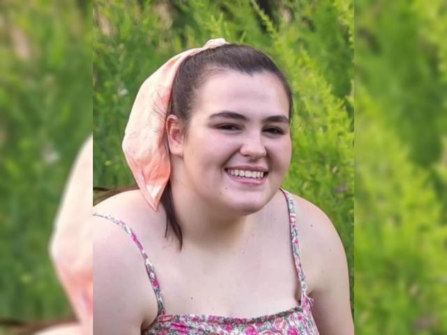 Emma Barham Is Named Alton-Godfrey Rotary Club Student Of The Month ...