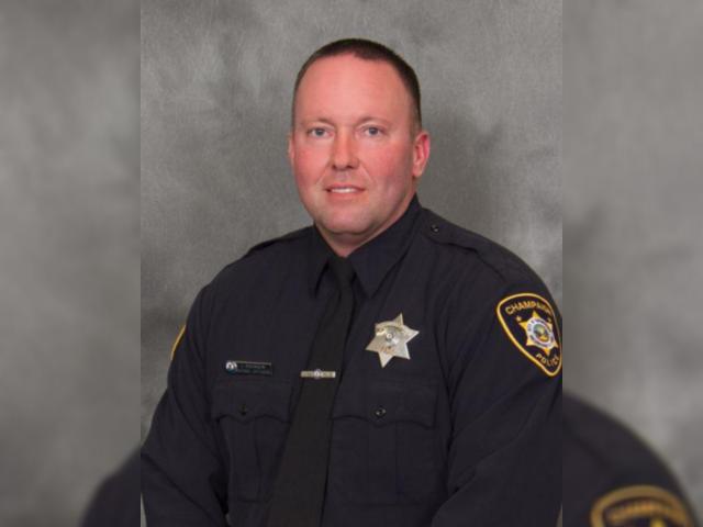 Champaign Police Officer Dies After Early Morning Shooting While ...