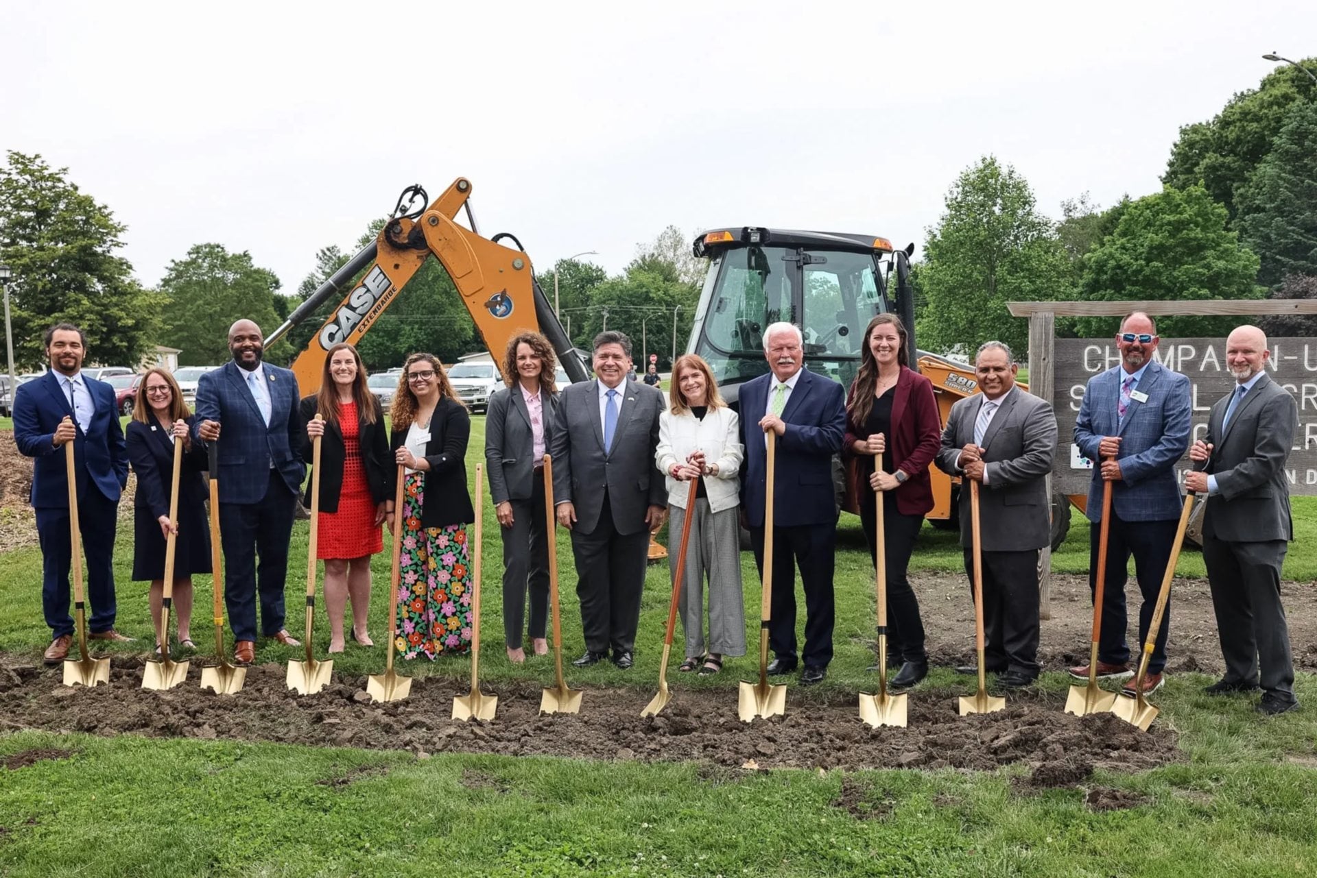 Gov. Pritzker Breaks Ground on New All Abilities Activity Hub ...