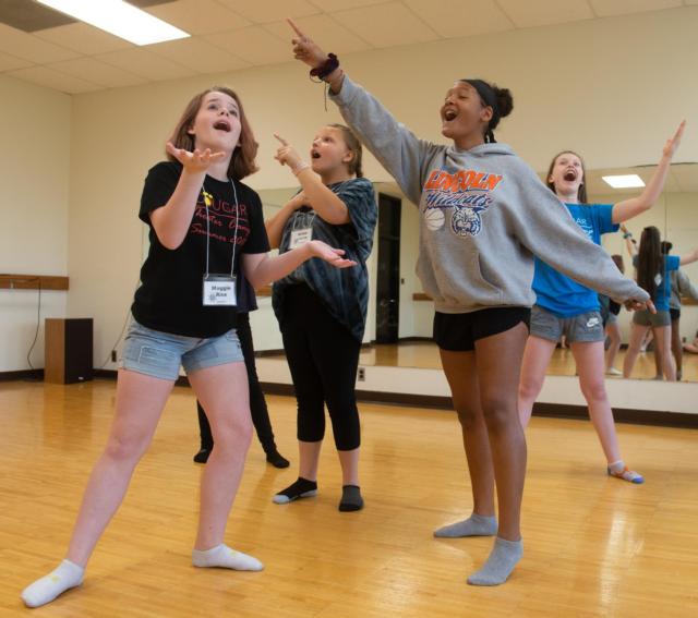 SIUE Transforms into Arendelle in Cougar Theater Camp Production of ...