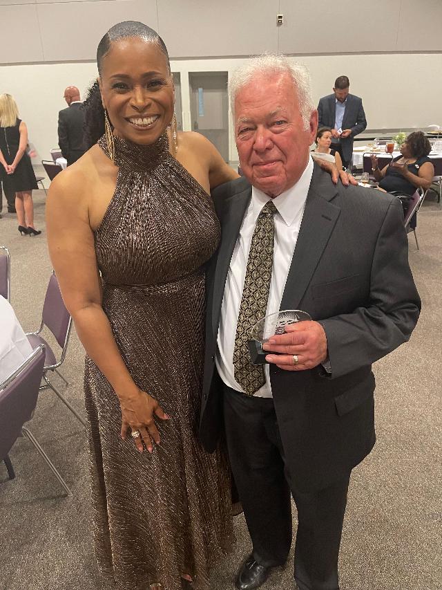 Zeke Jabusch Receives Senior Services Plus Hero Award | RiverBender.com