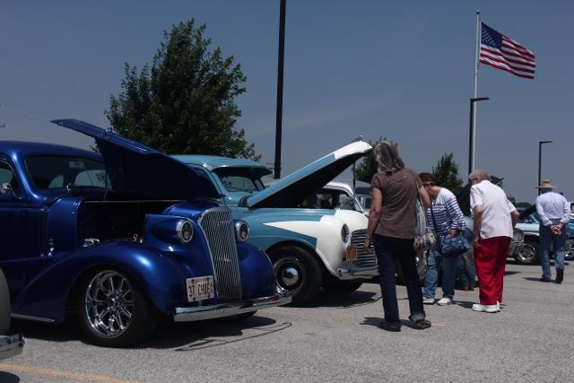 Liberty Village Of Jerseyville Plans Annual Car Show After Successful ...