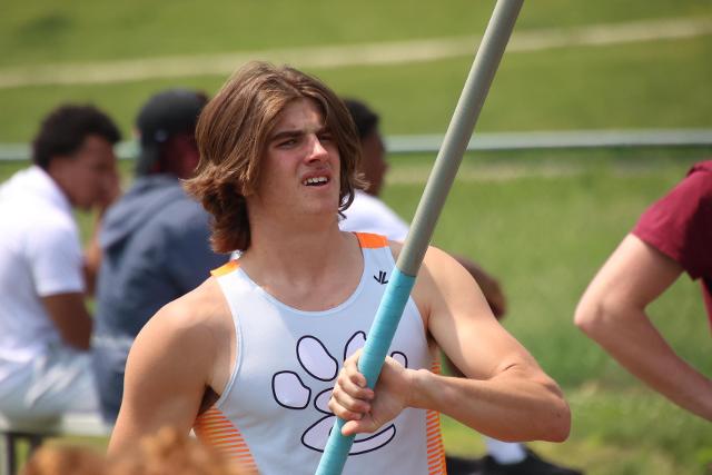 Edwardsville Pole Vaulter Ethan Stukenberg Signs Letter Of Intent With ...