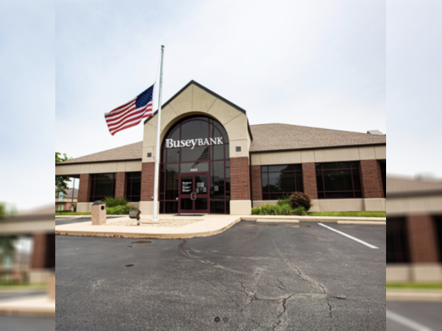 Busey Bank MyCOMMUNITY Home Loan Program Reaches $100 Million Milestone ...