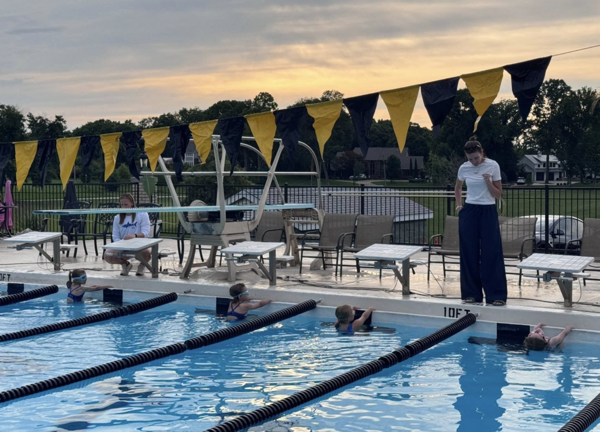 Sharks Roll To 398-177 Combined Swim Win Over Stingrays | RiverBender.com